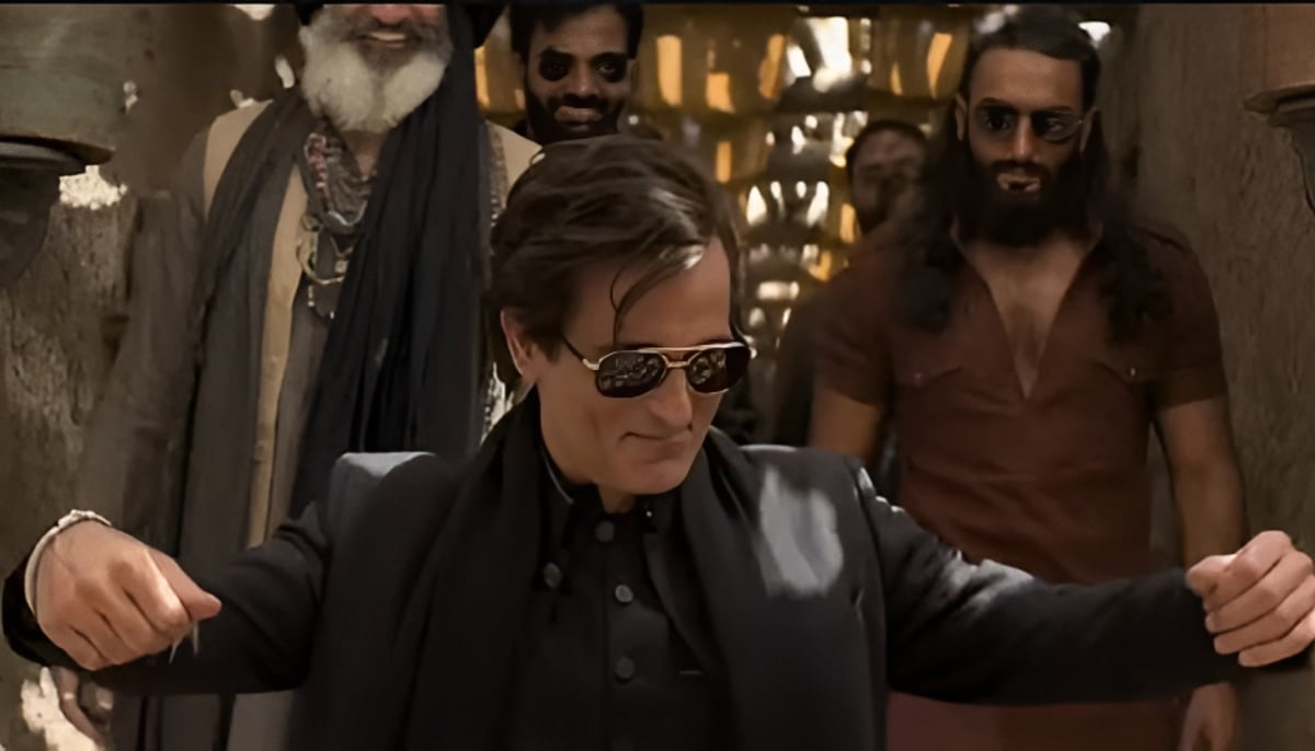 ‘Dhurandhar’: Akshaye Khanna’s Rehman Dakait entry song ‘FA9LA’ goes viral